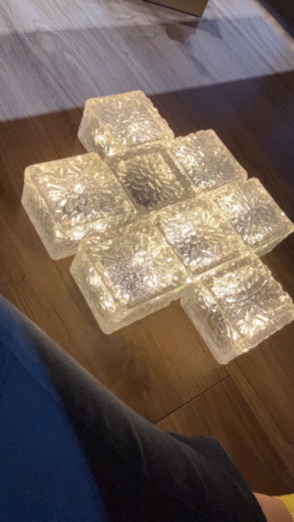 ソーラーライト LED 4個 ガーデンライト 庭 駐車場 屋外 クリスマス 照明 ソーラー 防水 センサー おしゃれ 外灯 置き型 埋め込み 電池不要 暖色 母の日 : sl097 : アカネ ...