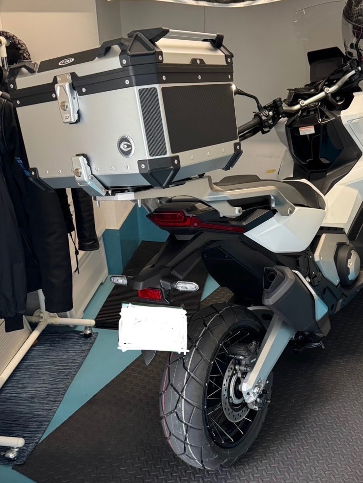 COOCASE クーケース バイク用 アルミトップケース 55L シルバー CCX550S マルチポケット付き : あるふぁここ プラザ店 - 通販 - Yahoo!ショッピング