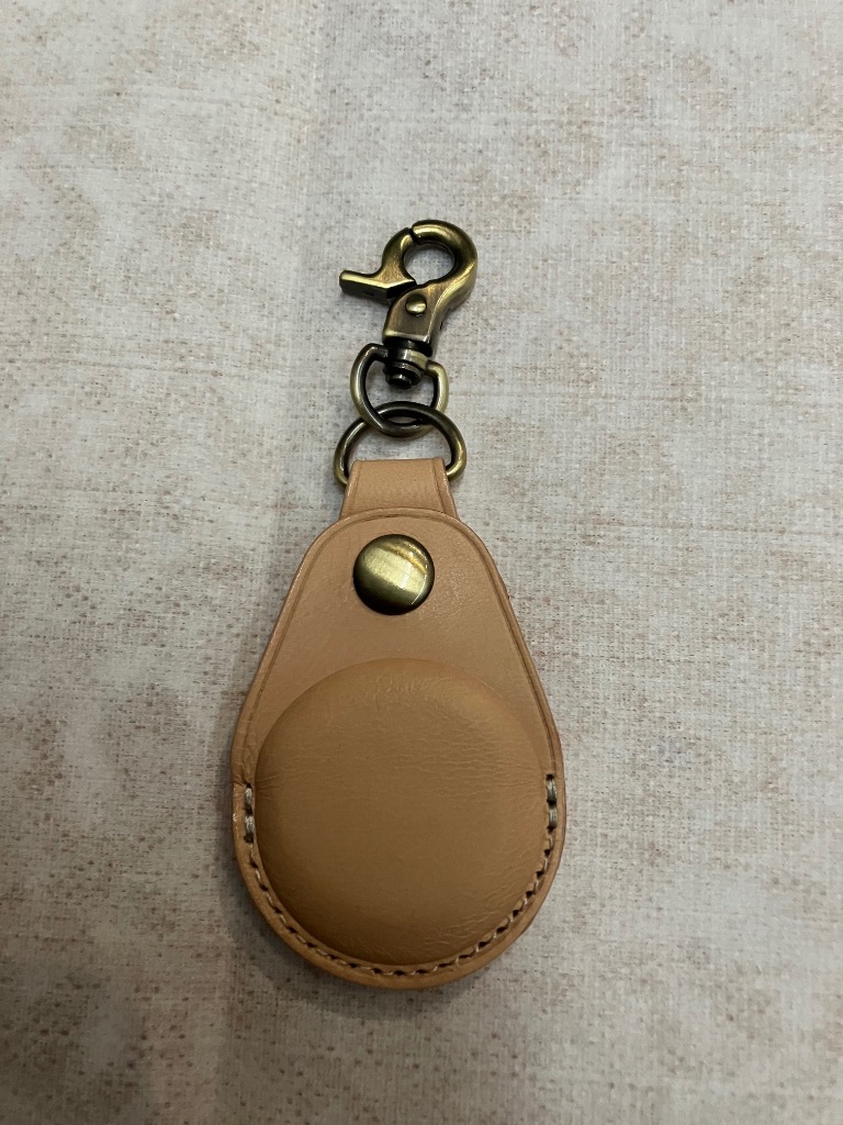 DomTeporna Italy エアタグ ケース 本革 革 コイン型 ブランド エアタグカバー AirTag edy QUICPAY キーホルダー 保護 イタリアンレザー 軽量 : All ...