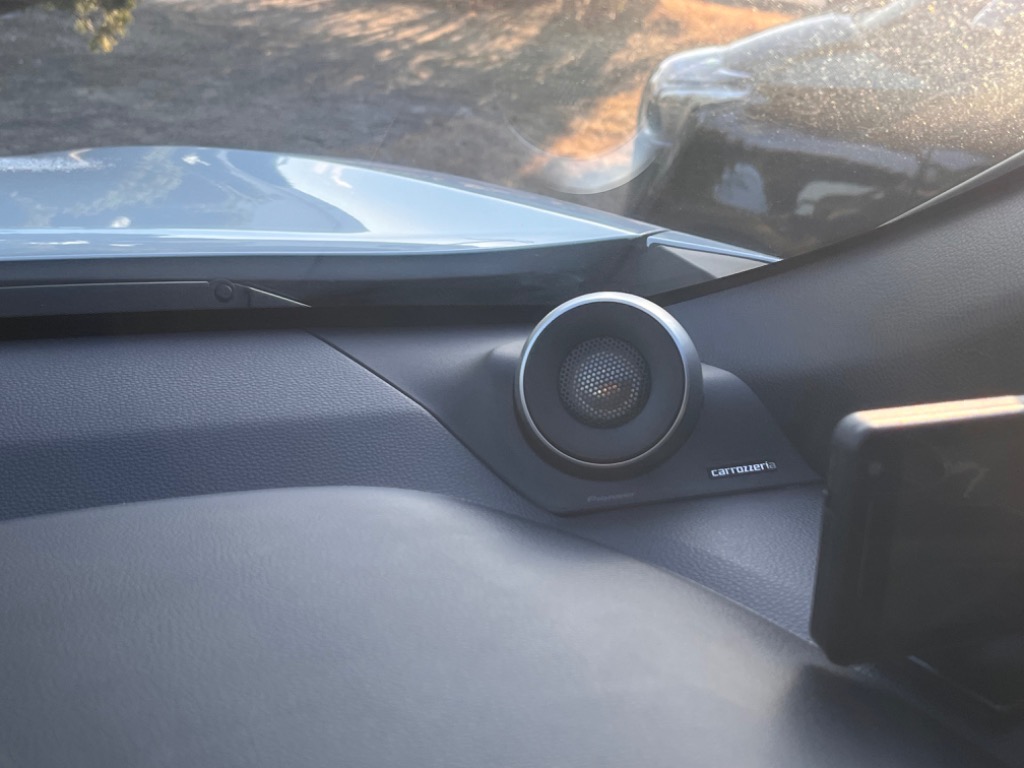 Pioneer パイオニア carrozzeria カローラ・クロス専用 トゥイーター取付キット UD-K305 : オートバックスYahoo!ショッピング店 - 通販 - Yahoo!ショッピング