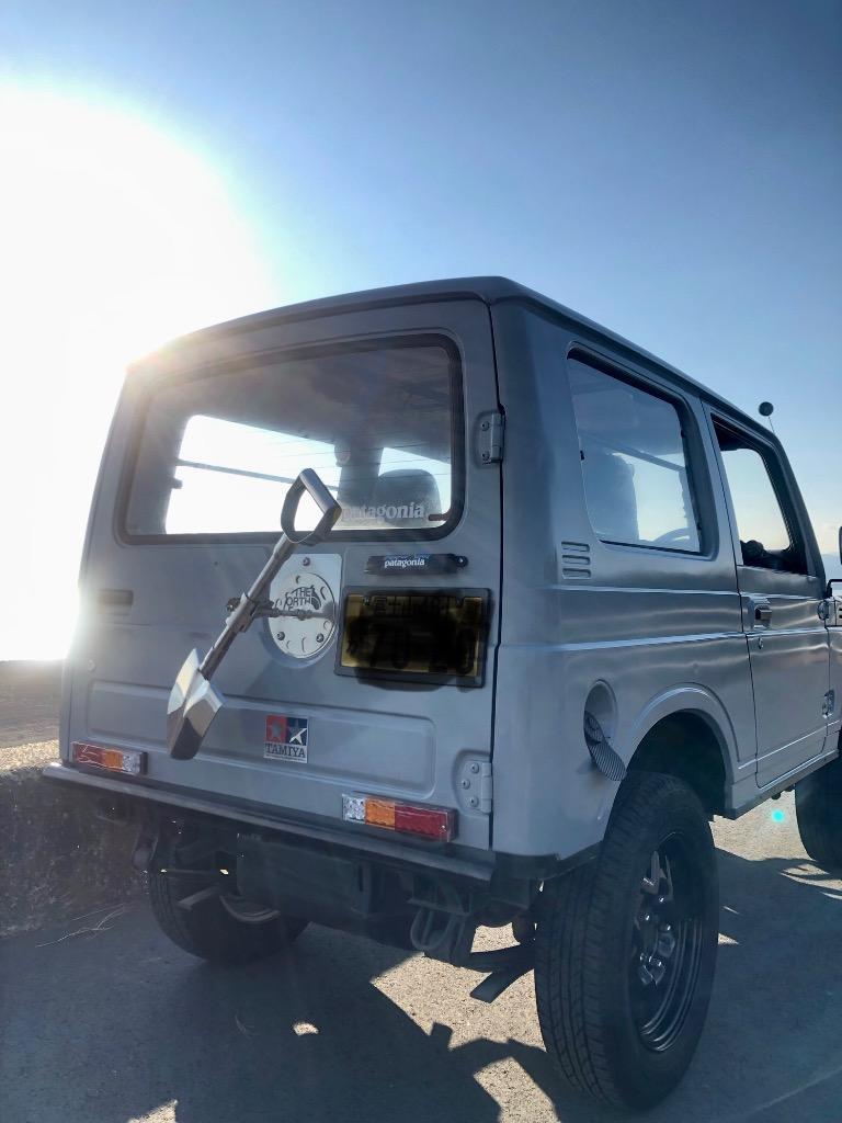 汎用 ジムニー JA71 JA11 JA12 JA22 JB23 JB64 ステンレス スコップ 背面スコップ 鍵付き 4WD クロカン ランクル プラド ジープ : Auto Parts ...