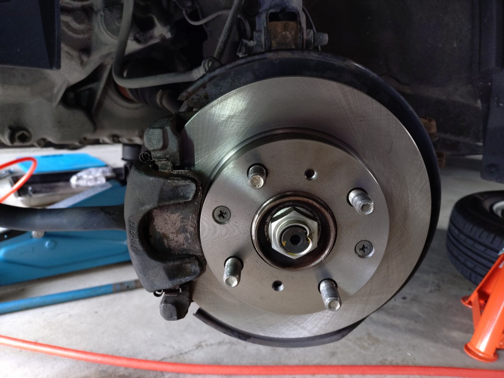 安心の6ヶ月保証 ホンダ ライフ JC1 JC2 フロント ブレーキローター&ブレーキパッド 左右セット ローター 45251-SF4-000 パッド 45022-S2K-000 : オート ...