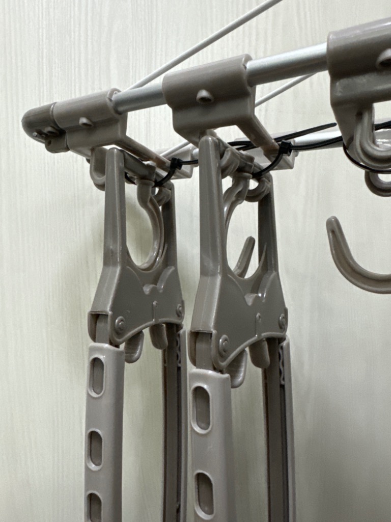 ツウィンモール TA-8 洗濯 物干し アルミのびのび9連ガー :YK1843-A2211:ベストワン - 通販 - Yahoo!ショッピング