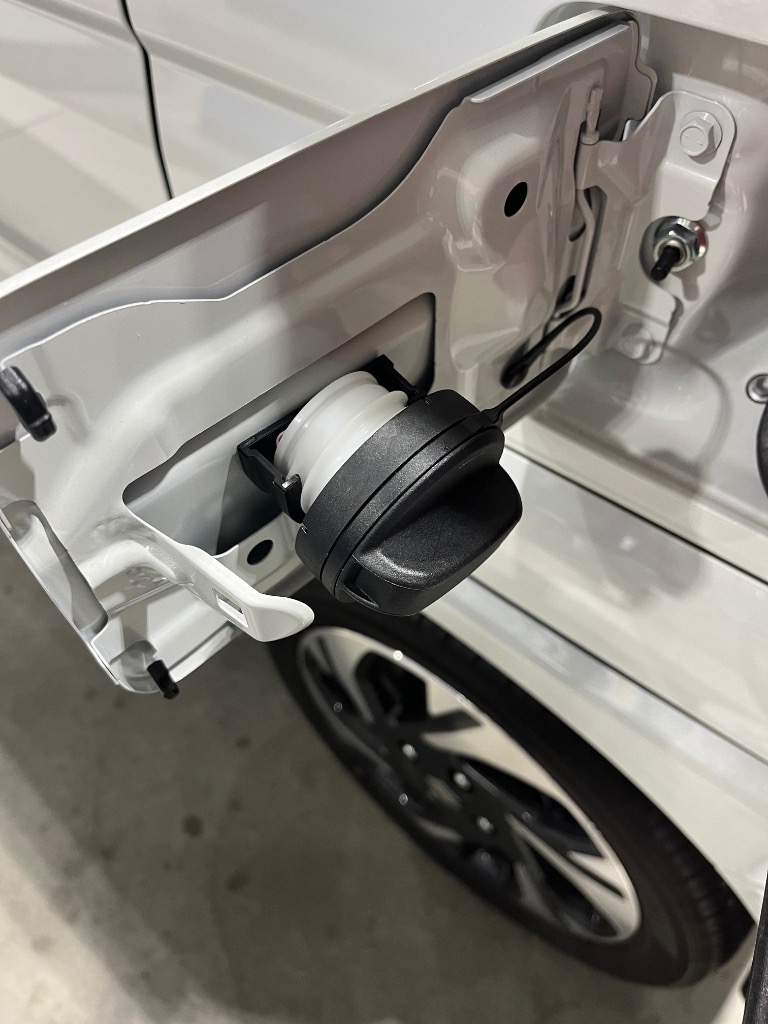 星光産業 EW151 フューエルキャップホルダー EXEA 給油口 燃料キャップ置き場 両面テープ取付 カー用品 : ベストワン - 通販 - Yahoo!ショッピング