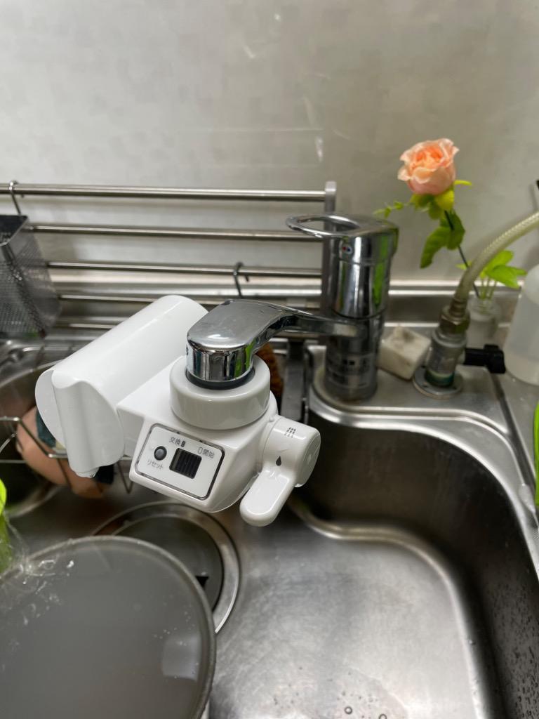 クリンスイ 蛇口直結型 浄水器 CB073W-WT カートリッジ2個付 CBシリーズ 小型 浄水 塩素除去 液晶 蛇口浄水器 浄水機 [CB073W-WT] :cb073w-wt ...