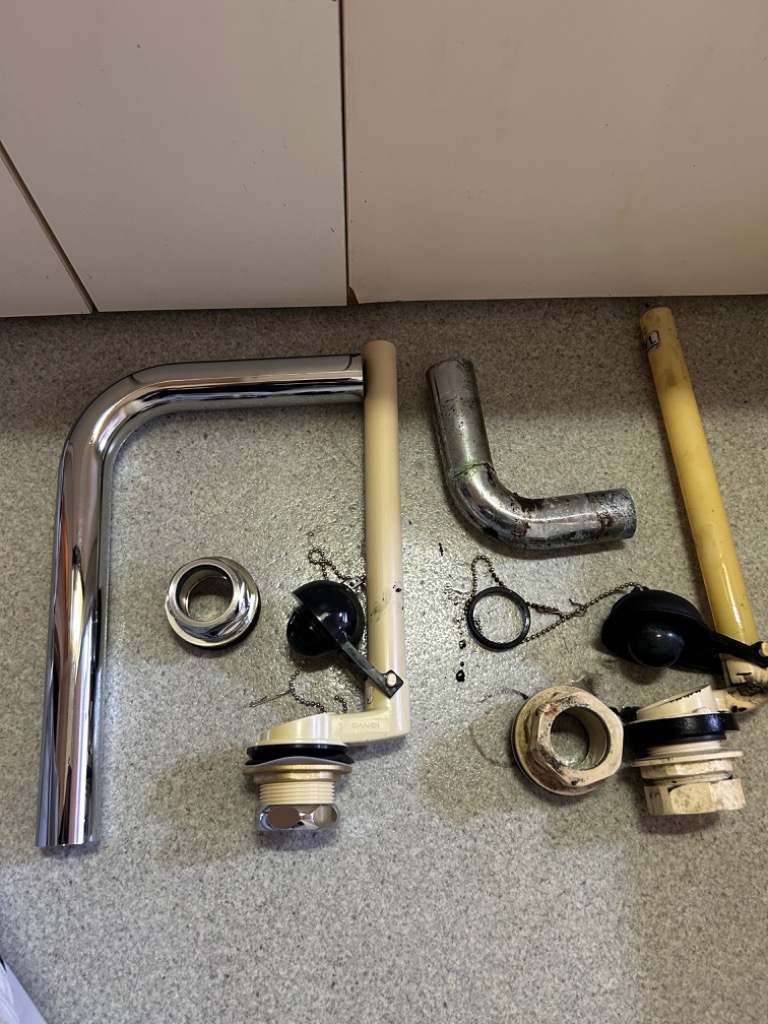 SANEI（水栓金具） 《在庫あり》 15時迄出荷OK！∠三栄水栓/SANEI【PH84-38】ロータンクサイフォン : 家電と住設のイークローバー - 通販 - Yahoo!ショッピング