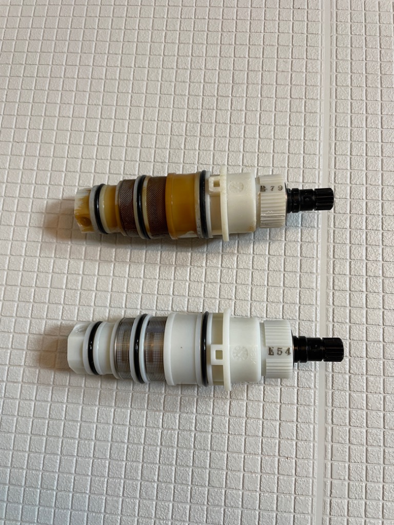 KVK KVK[旧MYM]サーモカートリッジ KPS85（MC8000・MC8200等用）温調カートリッジ 浴室水栓用 バスシャワー水栓 構造部品 補修部品・オプションパーツ : DIY ...