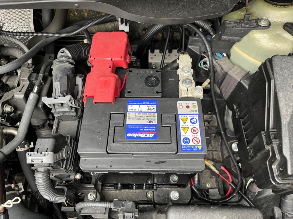 ACDelco LN0 ACデルコ カーバッテリー (純正 335LN0 340LN0 に適合) シエンタHV(NHP170) ヴィッツ(NHP130) アクア(MXPK/MC以降のNHP10 ...