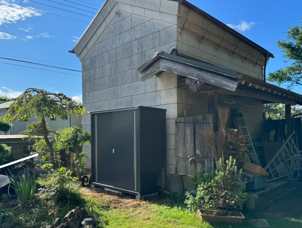 【関東エリア限定】イナバ物置シンプリー MJX-179EF：全面棚タイプ[GFG-690] : gfg-690 : feel so nice - 通販 - Yahoo!ショッピング