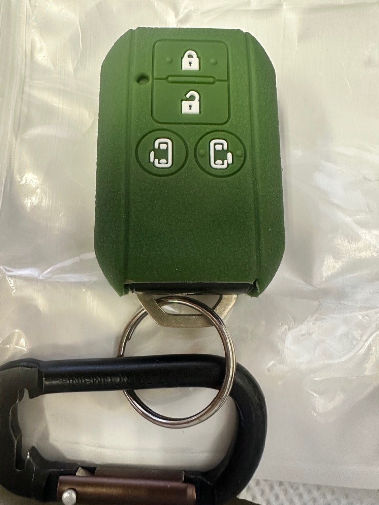SUZUKI車用 Bタイプ シリコン スマートキーカバー 3色×2種 CC-SZK-KC-B | スズキ現行車 スマートキーケース スズキ : GRACETRIMオンラインストア - 通販 ...