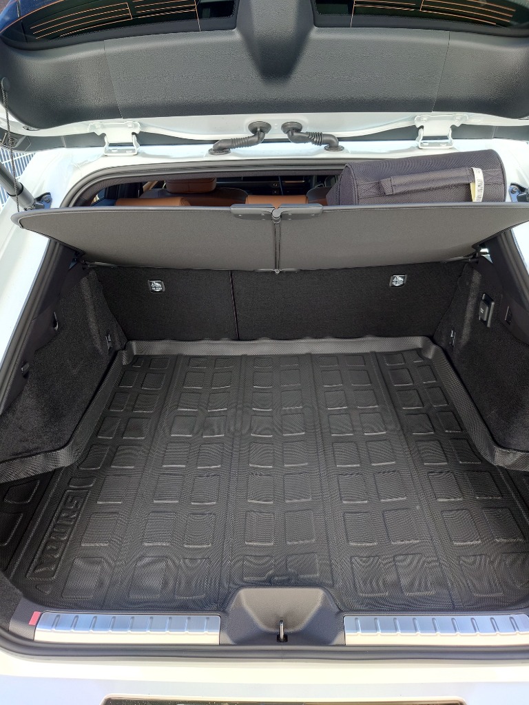 YOURS クラウンスポーツ 専用 3D スポーツマット ラゲッジマット 防水 ゴミ 汚れ 掃除 キズ 防止 カバー保護 カスタム パーツ トヨタ : カー用品 カスタムパーツ ユアーズ ...