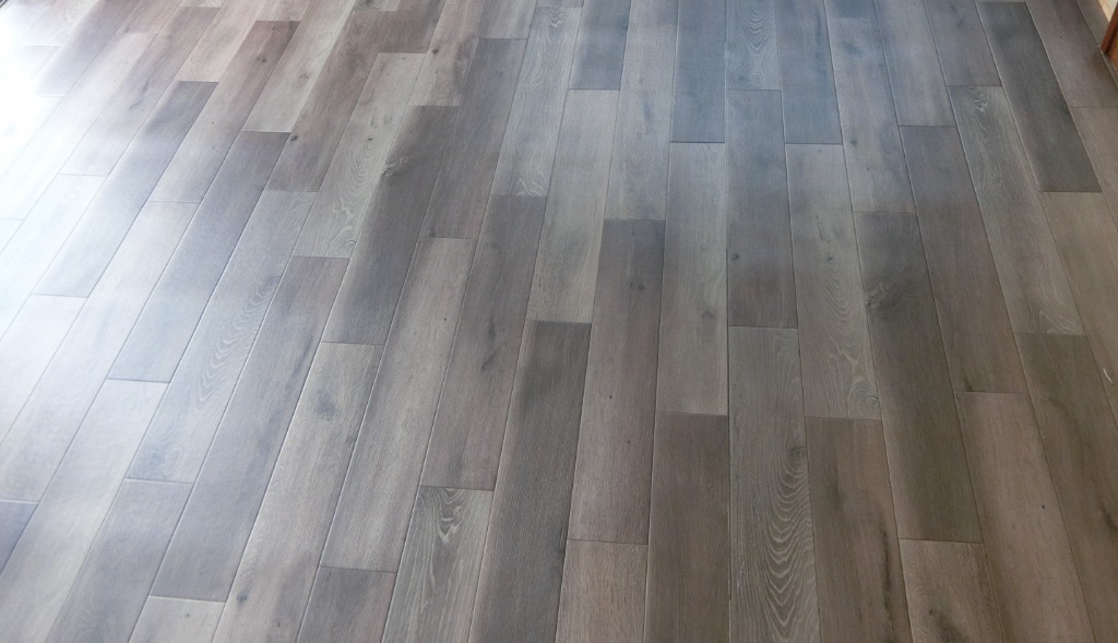 サンゲツ 1.8mm厚 クッションフロア H-FLOOR 2022-2024 WOOD ウッド 木目 HM-11052 ダスクオーク 182cm巾 【1m以上10cm単位での販売 ...