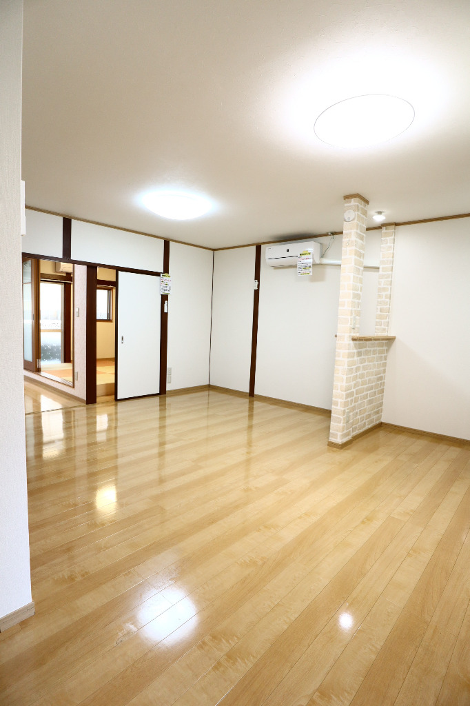 サンゲツ 【＊送料無料(わEX便)】壁紙 のりなし壁紙 SP2023-2025 量産タイプ こだわり 織目 SP9746〜SP9768 【1m単位での販売】 : 壁紙わーるどYahoo!店 ...