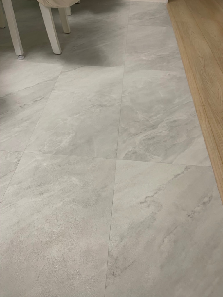 RESTA フロアタイル はめ込み式フロアタイル クリックeuca コンクリート・大理石 風 305mm×610mm 8枚入り 約1.49平米 : DIYSHOP RESTA Yahoo!店 ...