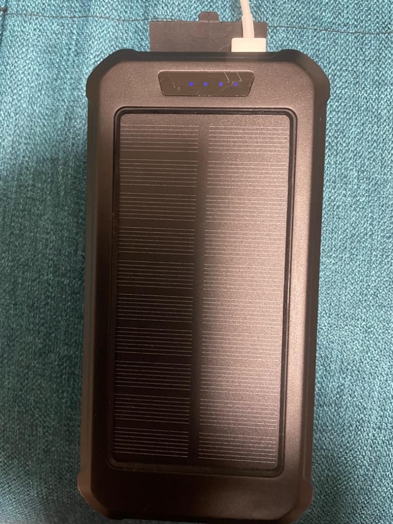 モバイルバッテリー 超大容量 51800mAh ソーラーバッテリー充電器 7台同時充電 ライト付き ソーラー充電器 ケーブル内蔵 防災用品 残量表示 夏 おすすめ :CDB-SD20 ...