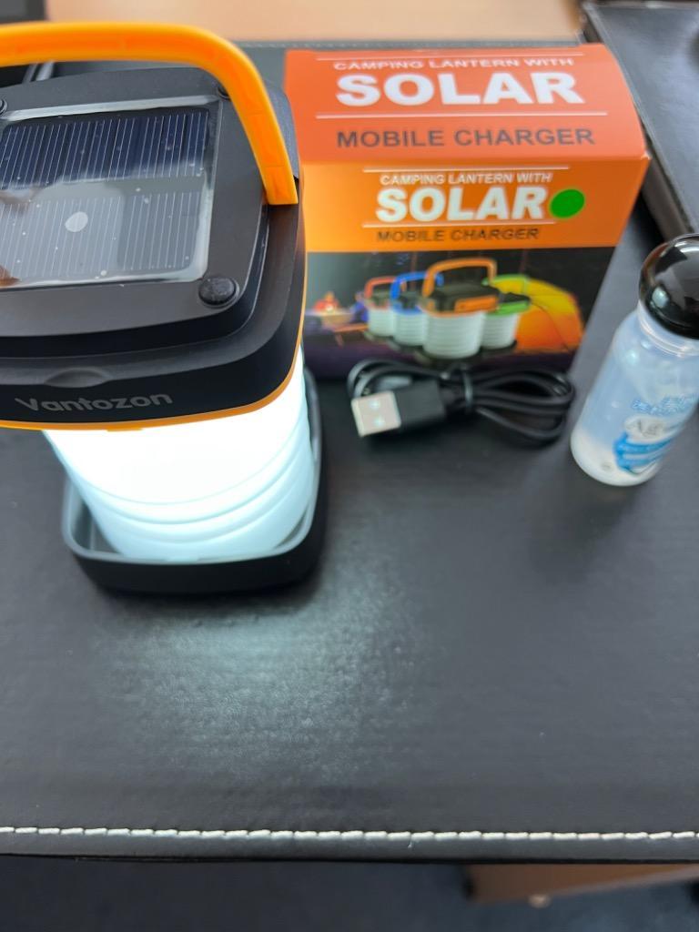 ランタン led ソーラー 充電式 3Way仕様 超高輝度 10時間連続 2色 モバイルバッテリー機能付き 災害用 懐中電灯 アウトドア キャンプライト 敬老の日 : KuKuYa - 通販 ...
