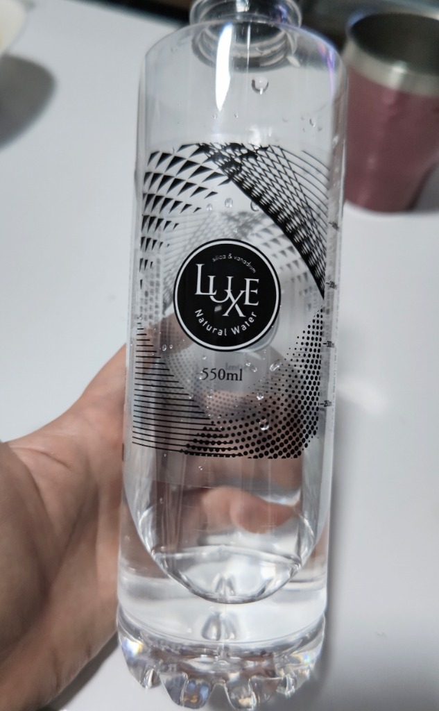 シリカ水 550ml 24本 高濃度シリカ水 バナジウム 天然シリカ ミネラルウォーター シリカウォーター LUXE 水 軟水 大分県産 ポイント利用 : レモンの木 - 通販 - Yahoo ...