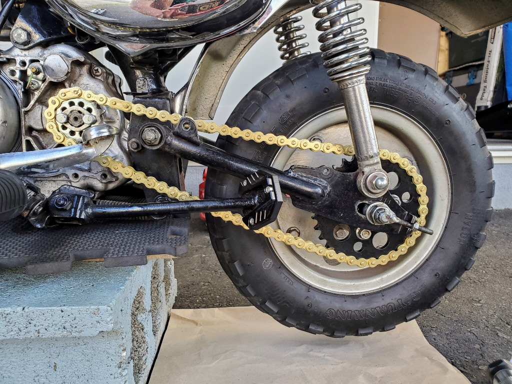 KURE呉工業 スーパーチェーンルブ 180ml チェーン専用プレミアム潤滑剤 品番 1068 HTRC2.1 : maisonM - 通販 - Yahoo!ショッピング