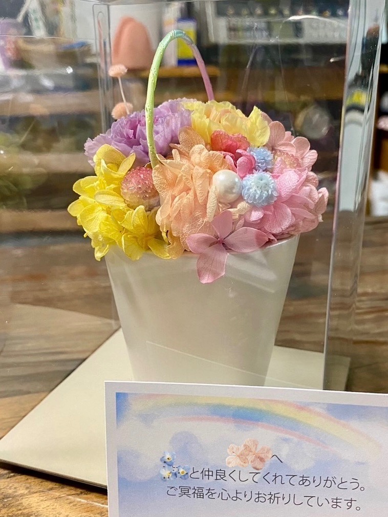 プリザーブドフラワー 仏花 ペット お供え 花 虹の橋 トゥインクル お悔やみ 供花 仏壇 お花 ギフト 送る 犬 猫 うさぎ 命日 供養花 49日 法要 贈り物 : prs-24 ...