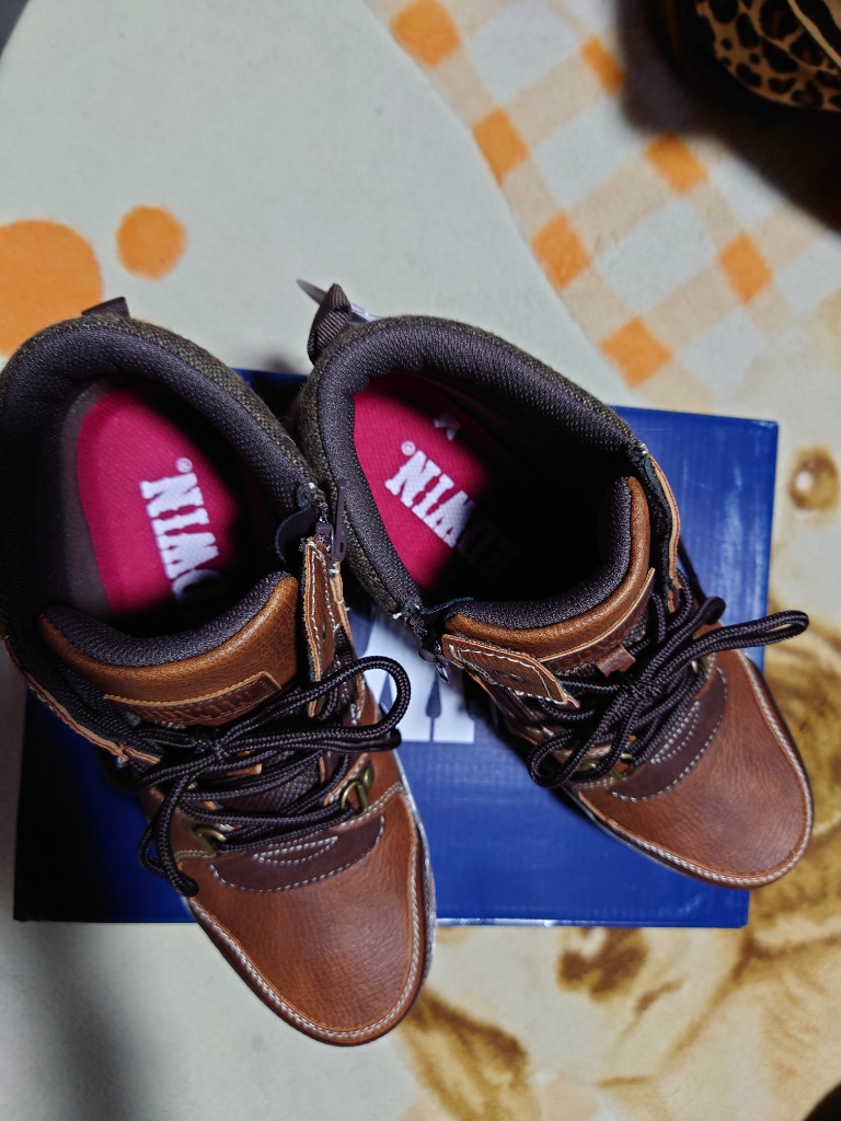 EDWIN エドウィン スニーカー ハイカット メンズ 防水 カジュアル アウトドア 耐滑 スニーカーブーツ PUレザー 幅広 3e ファスナー付き edm6560｜正規販売店 爆買 ...