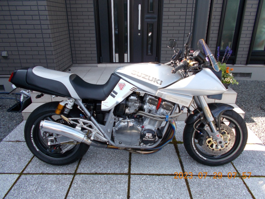 【レビュー投稿でインカムプレゼント】 5インチ バイク用 防水 ディスプレイオーディオ バイクナビ カープレイ iPhone CarPlay AndroidAuto :pda-05b ...