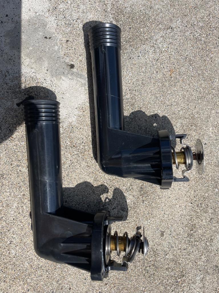 BMW E36 318i サーモスタット/サーモスタッド 95℃ 開弁式 M43 エンジン用 ガスケット付き 11531739755 ...