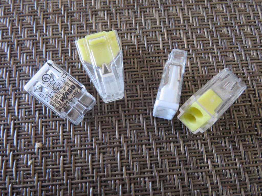 JAPPY ジャッピー WGZ-2-JP 差込コネクター 2穴用 (120個入) WGZ2JP : 住設と電材の洛電マート Yahoo!店 - 通販 - Yahoo!ショッピング