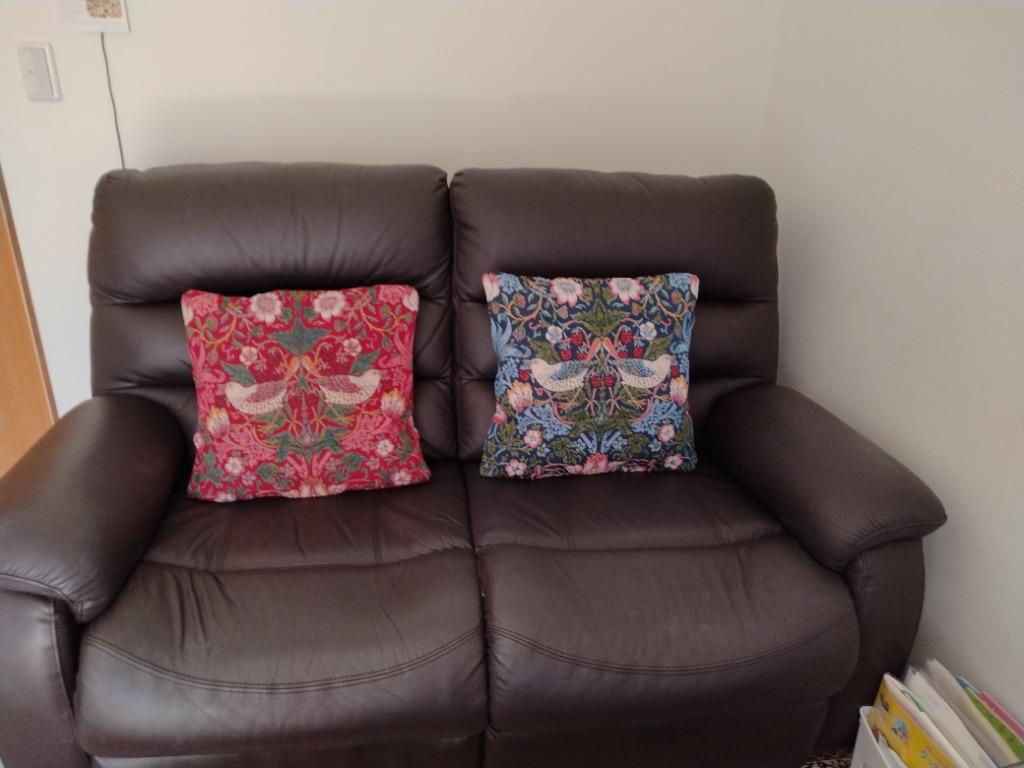 モリス ジャガード織りクッションカバー いちご泥棒 ウィリアム 生地 ウィリアムモリス柄 クッション カバー 45×45cm ニーズ nkp sdf : りかの良品 Yahoo!店 - 通販 ...