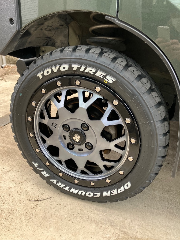 OPEN COUNTRY 日本製 2025年製 165/60R15 77Q トーヨー TOYO オープンカントリー RT R/T 片側 ホワイトレター WL 新品 タイヤ 1本価格 2本以上 ...