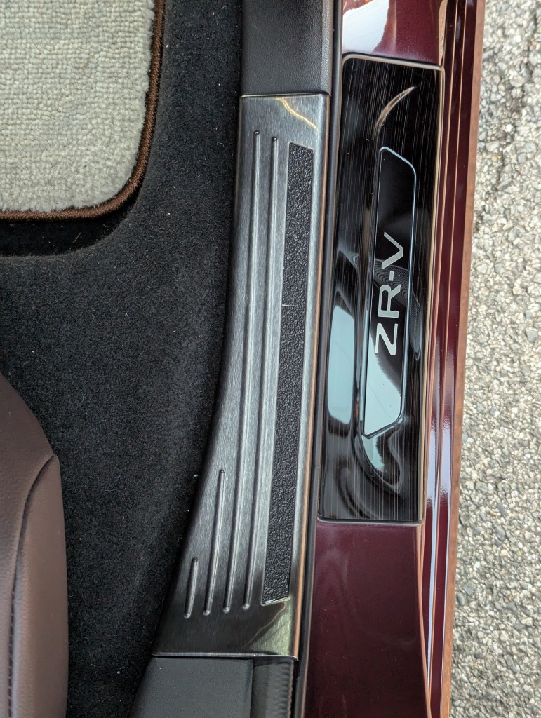 シェアスタイル ZR-V RZ3 RZ4 RZ5 RZ6 スカッフプレート ステンレス 傷防止 ドレスアップ 4P (当社オリジナル商品) ホンダ : LED HIDの老舗シェアスタイル ...