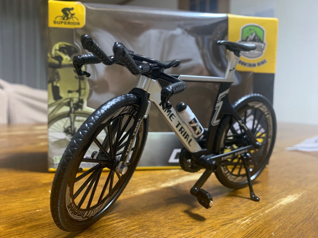 ミニチュアバイクモデル 1:10自転車モデル マウンテンバイク ミニチュアバイクモデル 1:10自転車モデル マウンテンバイク