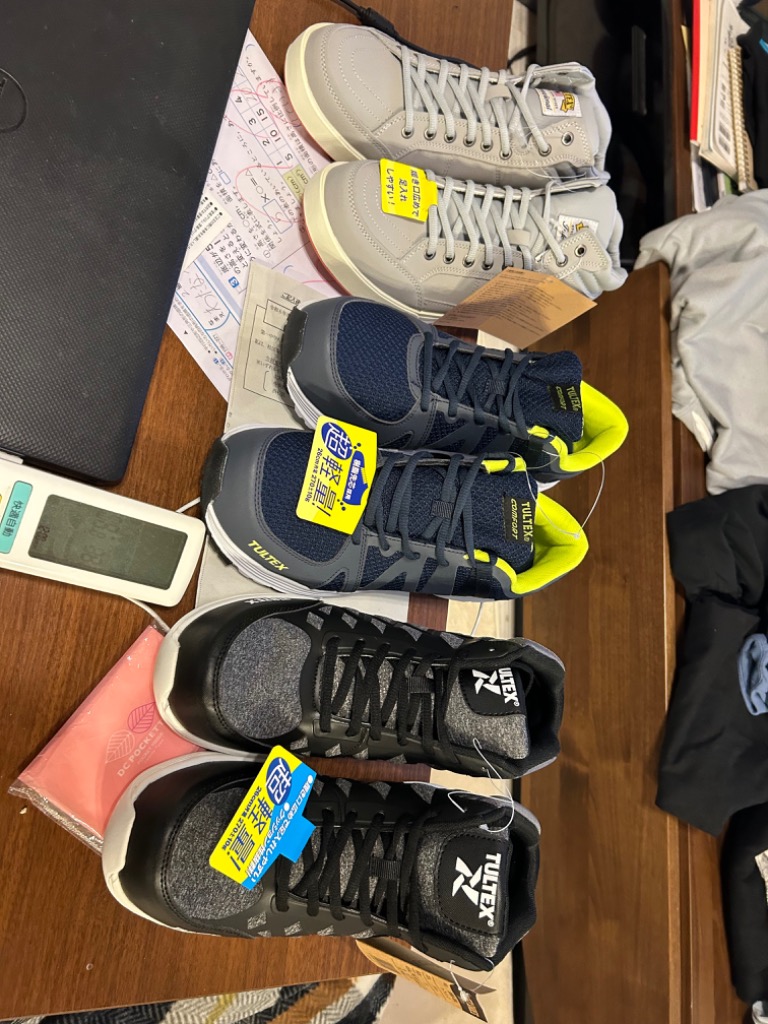 アイトス 安全靴 スニーカー タルテックス AZ-51666 ミドルカット ハイカット TULTEX メンズ レディース 軽量 通気性 樹脂先芯 クッション 作業靴 おしゃれ ...