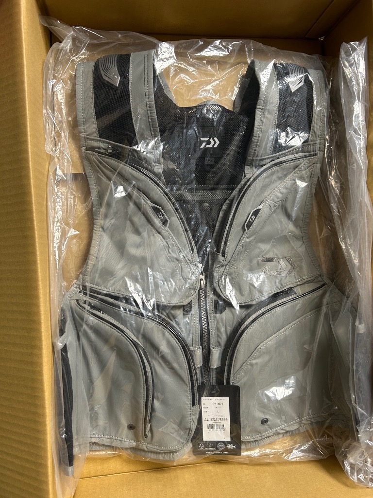DAIWA（釣り） ダイワ DV-3025 ショートフィッシングベスト グレー L : 釣具のFTO ヤフー店 - 通販 - Yahoo!ショッピング