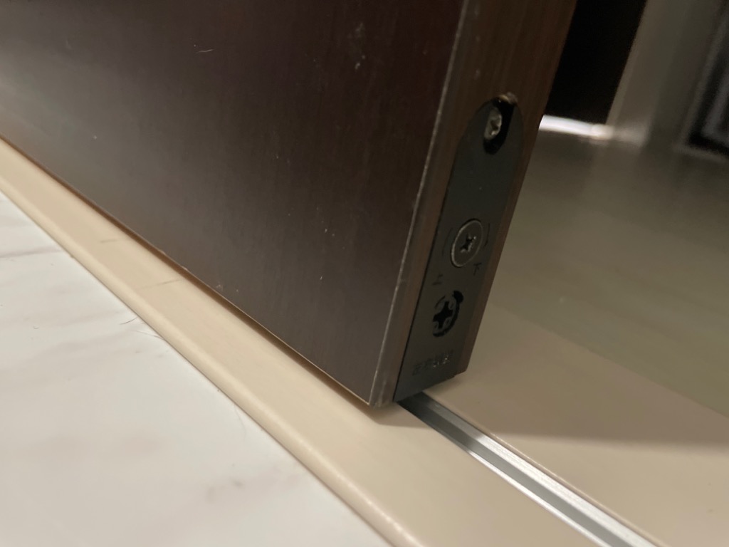 EIDAI TDB-S10B 在庫品 エイダイ 室内ドア 引き戸用部材 2次元調整戸車 1個入り 永大産業 EIDAI : 床材本舗ヤフーショップ - 通販 - Yahoo!ショッピング